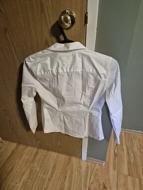 Banana Republic | Tops | Banana Republic Rileys Crisp White Buttondown ...